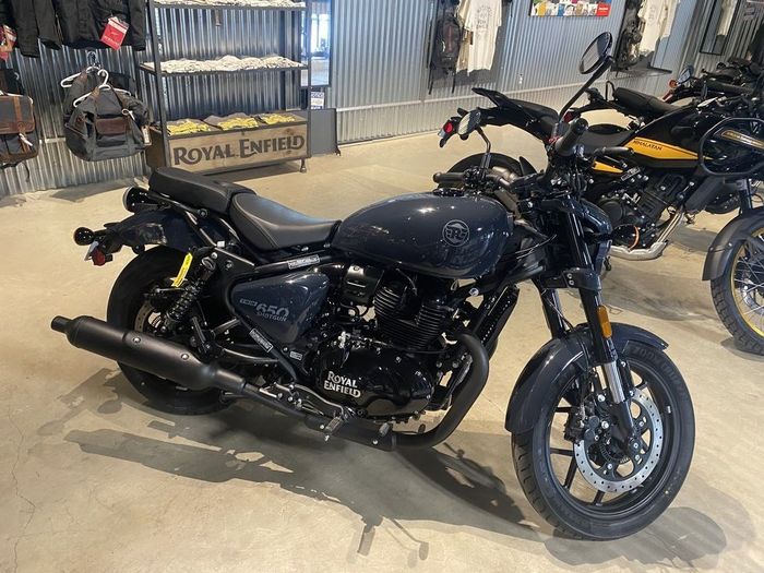 ROYAL ENFIELD MOTORS SHOTGUN 650 2024 New Motorcycle for Sale in DIEPPE ...